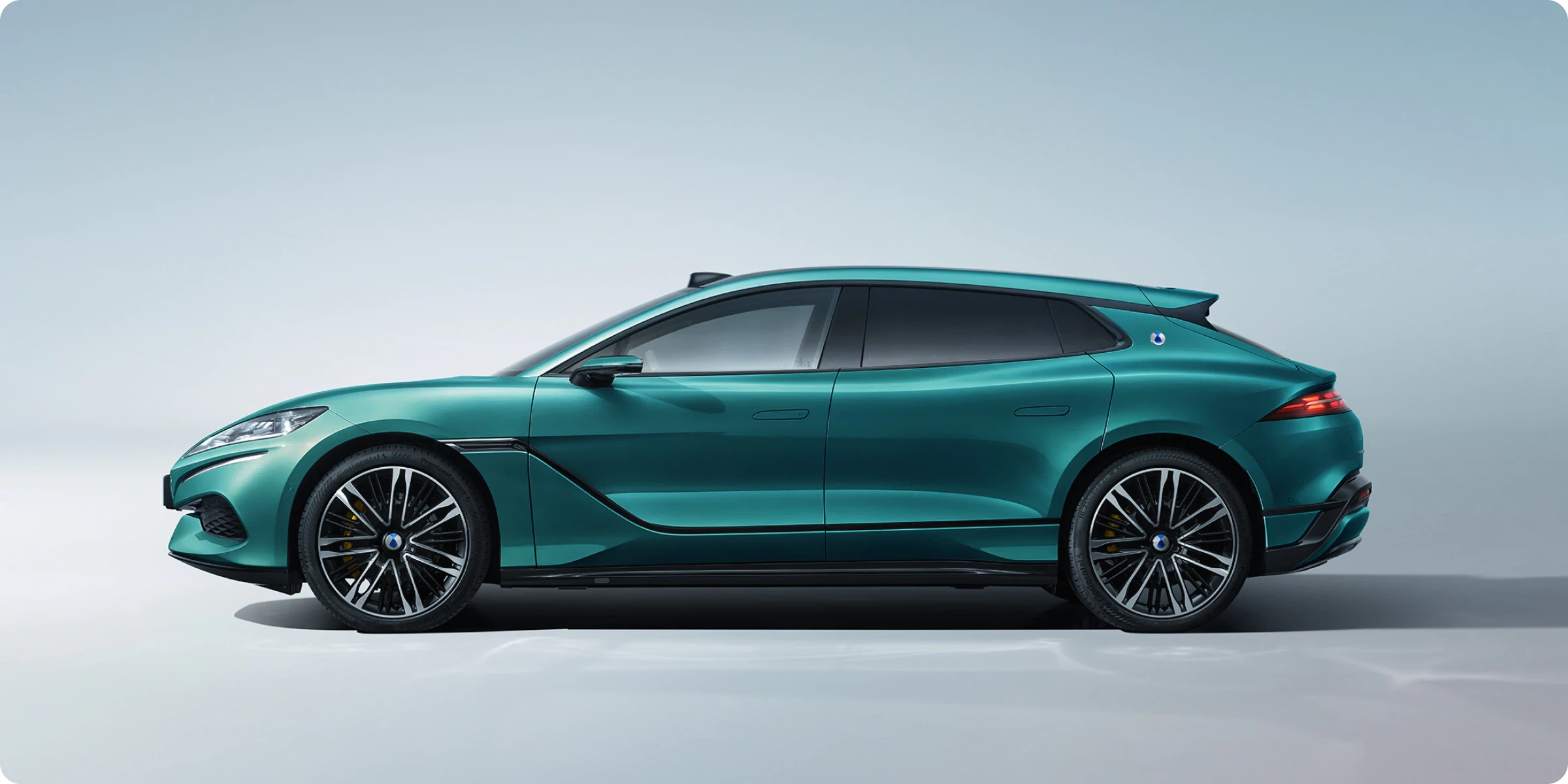 DENZA Z9GT | Electric & Hybrid | Design & Technology | Denza Europe